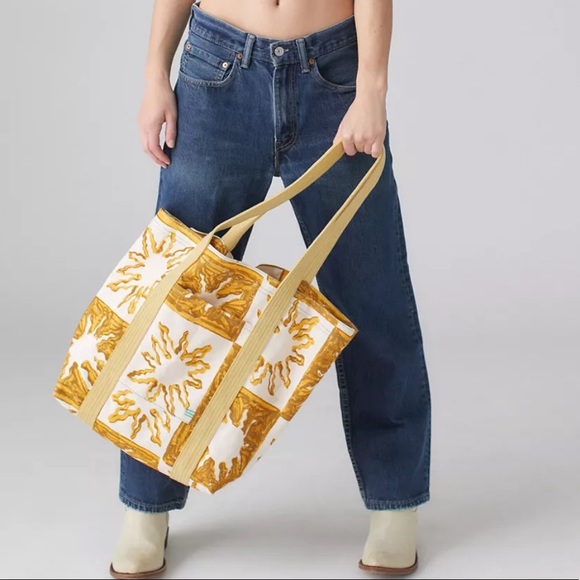 Urban Outfitters | Bags | New Uo Basic Printed Tote Bag | Poshmark